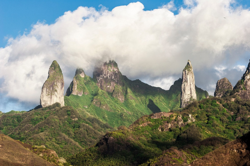 Marquesas Islands: Travel Guide - Resurrected Archipelago